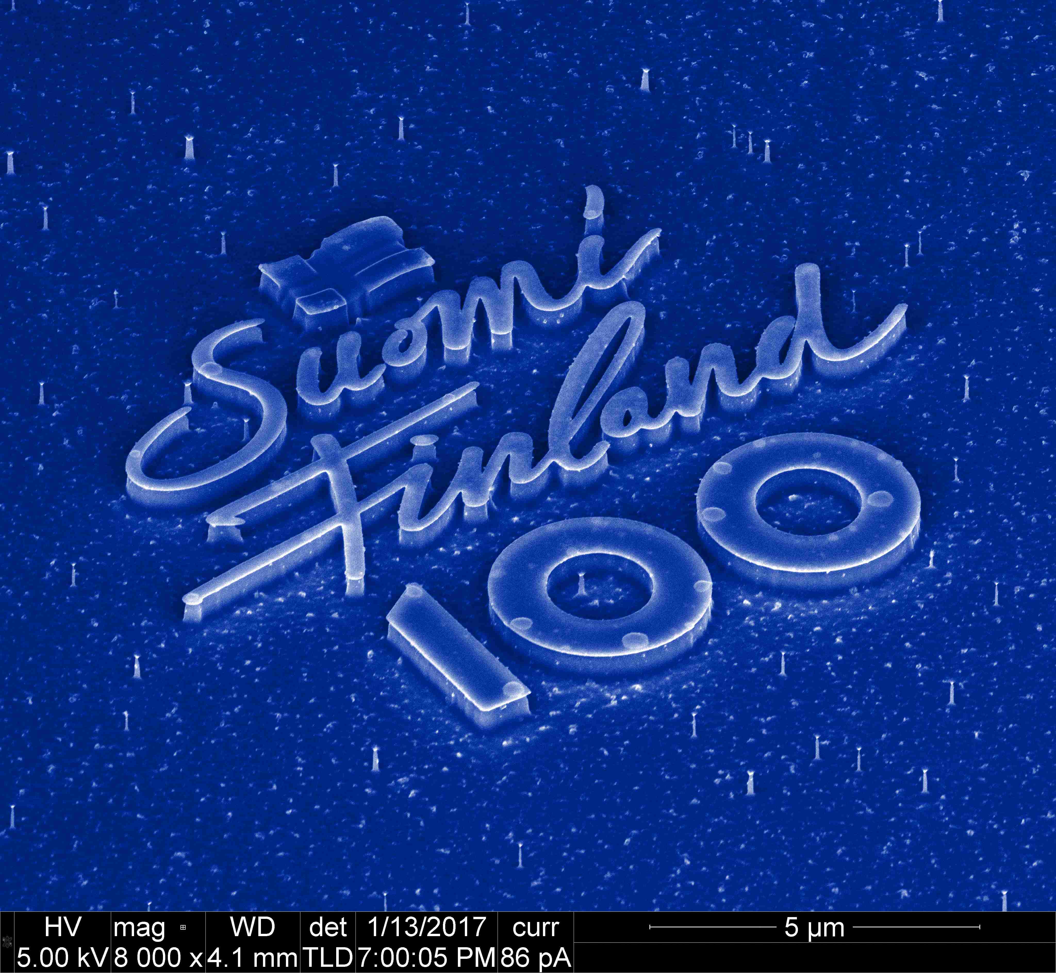 Ennätyspieni juhlavuoden logo on vain millimetrin sadasosan mittainen ...