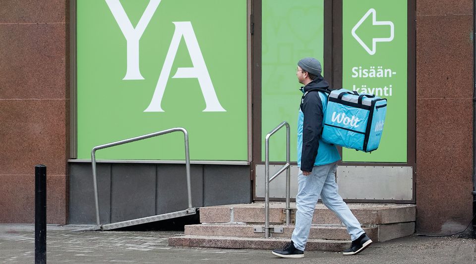 Yliopiston Apteekki aloittaa lääkkeiden pikakuljetukset Woltin kanssa ...