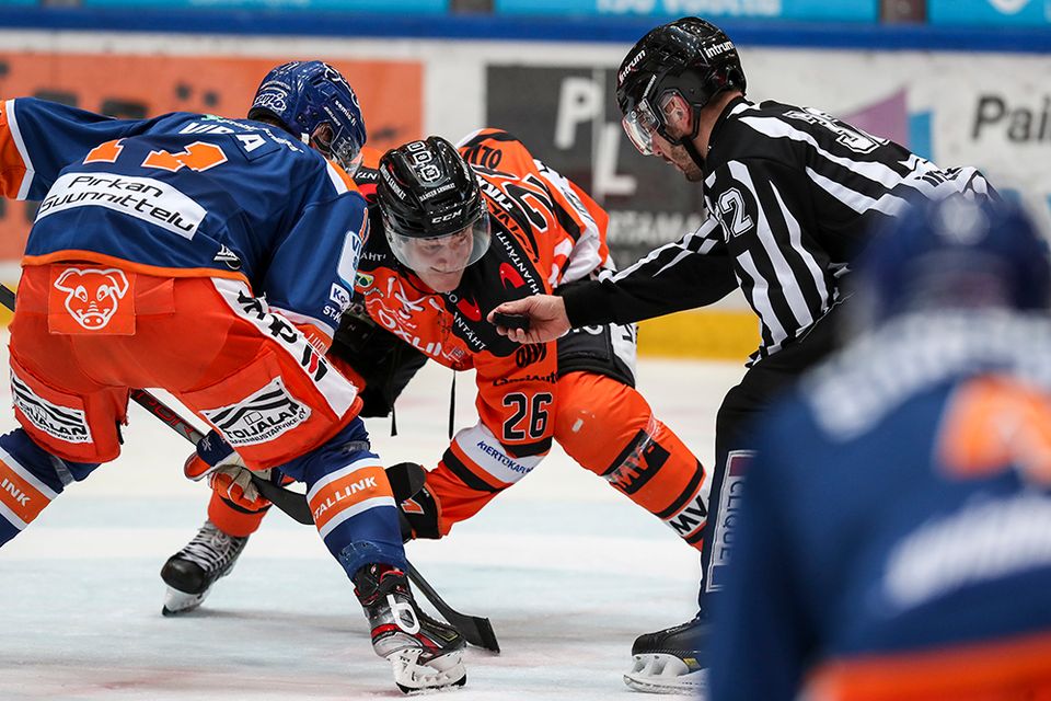 The Finnish Ice Hockey League – Liiga – available from DNA everywhere ...