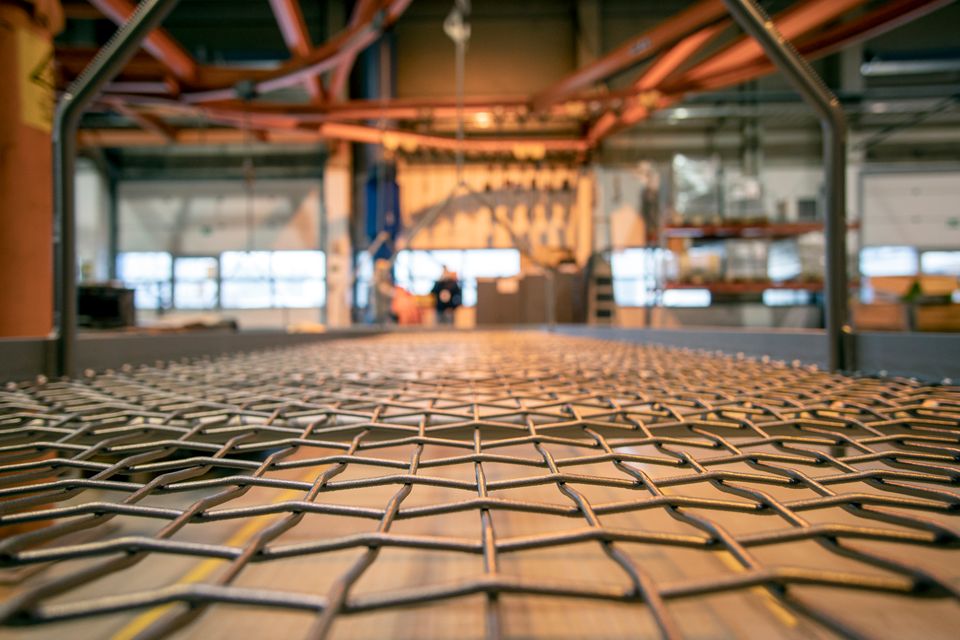 FSP investoi ja tuplasi Hämeenlinnan tuotantokapasiteetin -maalaamo ...