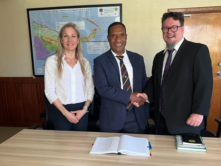 Suomalainen konsulttitoimisto johtaa tie- ja satamahanketta Papua ...