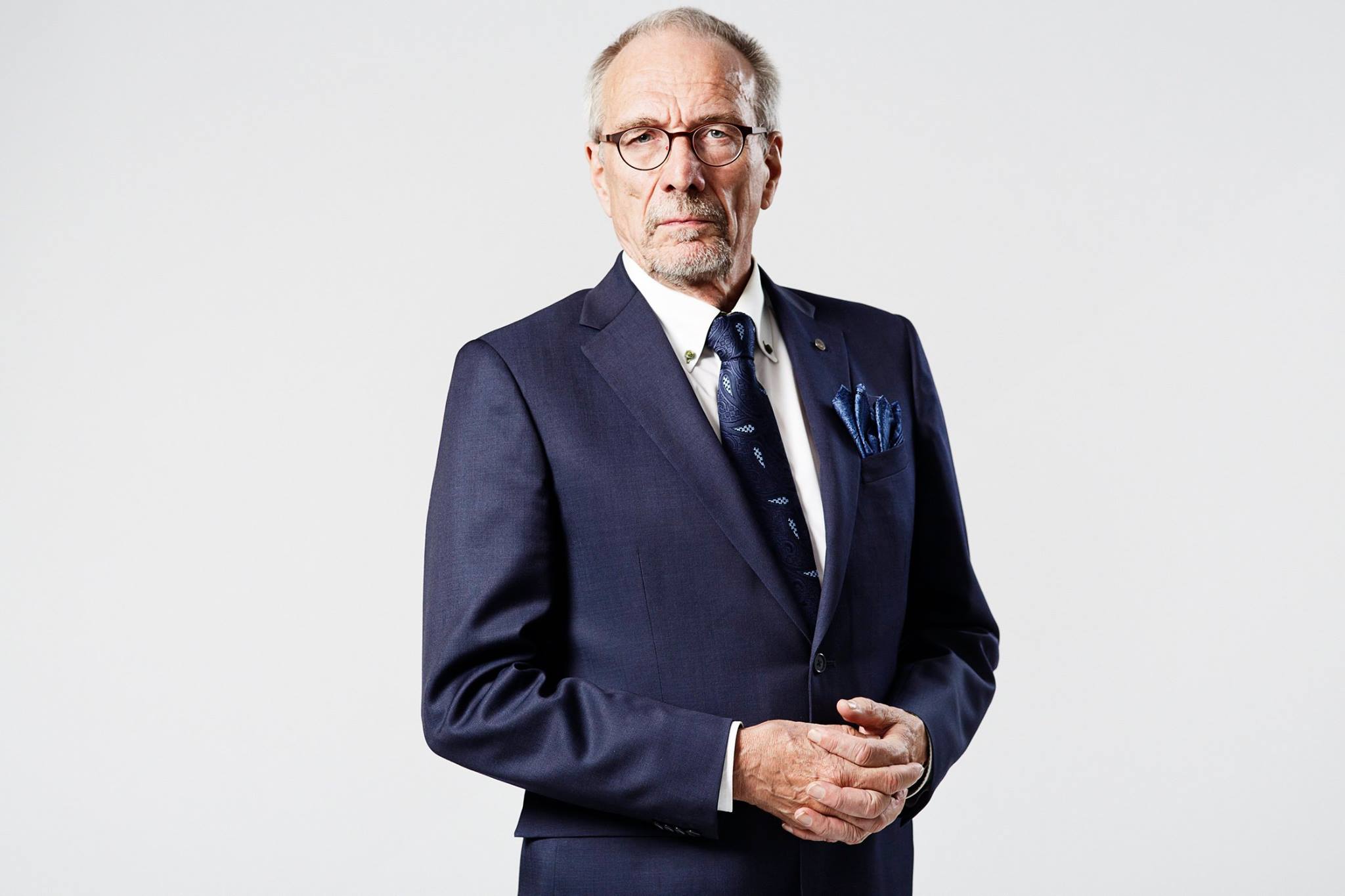 Nils Torvalds: Puuta heinää… ja hiljaisuutta | Uusi puu