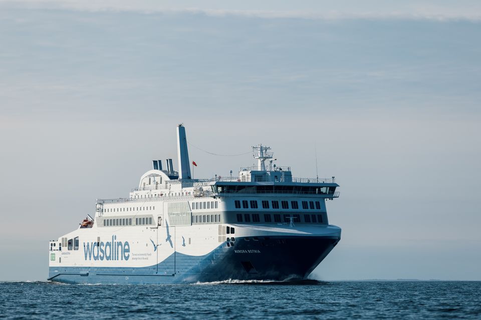 AURORA BOTNIA TÄYTTÄÄ VUODEN | Wasaline Oy