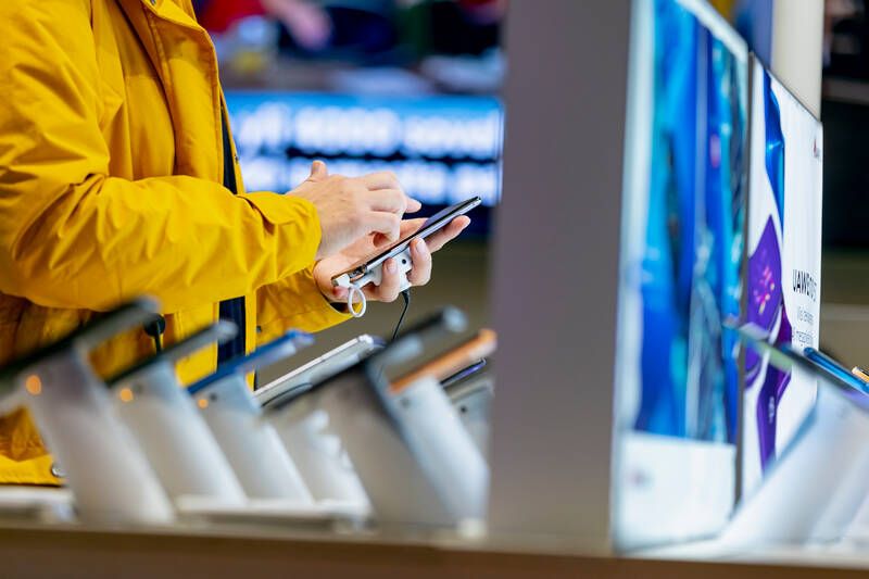 DNA lanseeraa uudenlaisen puhelinten hinnoittelun ensimmäisenä ...