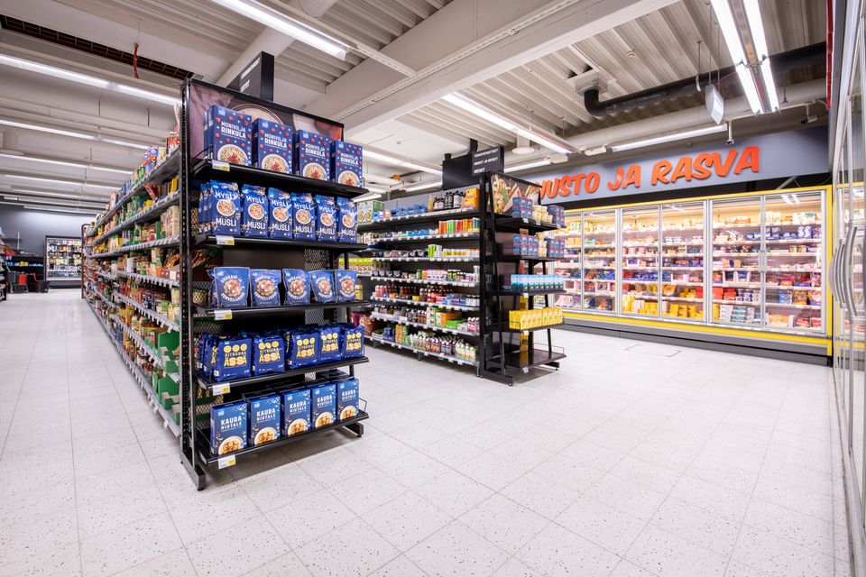 ”Kuin uusi kauppa” – Metsäpellon Salen uudistus raikasti koko ...