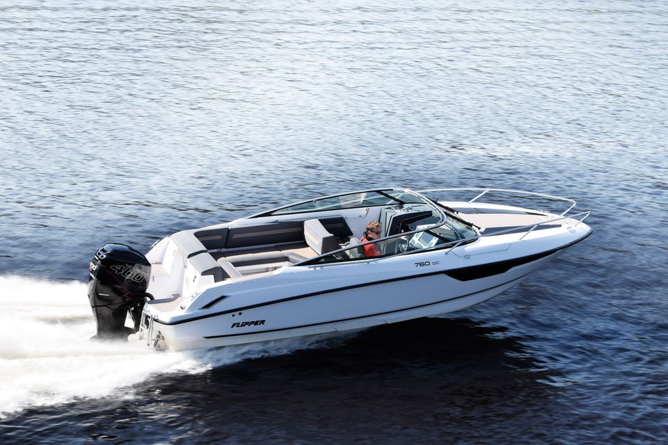 Bella-Veneet Oy, Mercury Marine Suomi ja Waltic-boatcenter ...