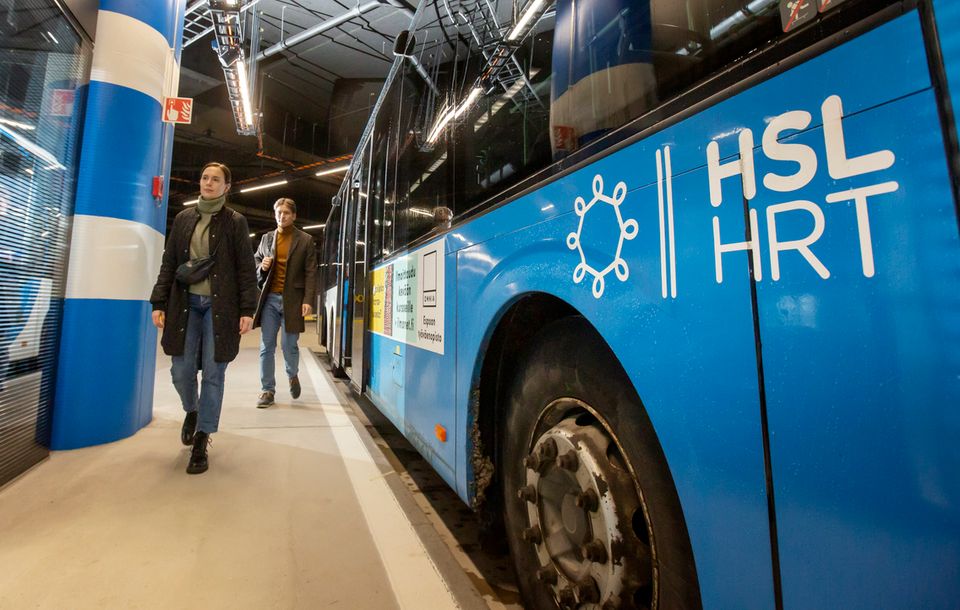 HSL panostaa vuonna 2024 entistä parempaan palveluun – parannuksia ...