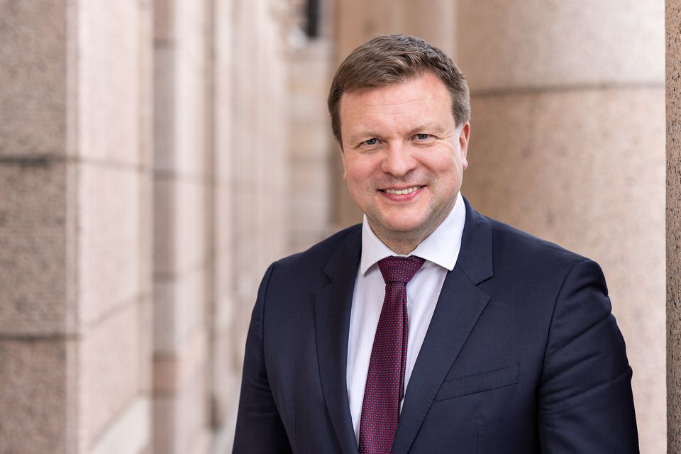 SDP:n Ville Skinnari Ruotsissa: Kasvu on pohjoisessa - Kuulevatko ...