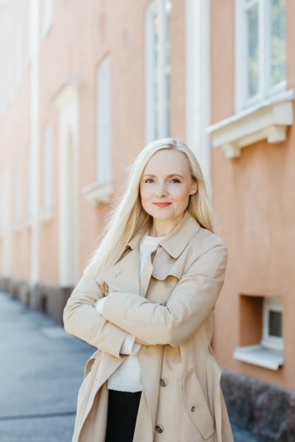 Vihreiden europarlamentaarikko Maria Ohisalo tärkeisiin ympäristö- ja sosiaaliasioiden ...