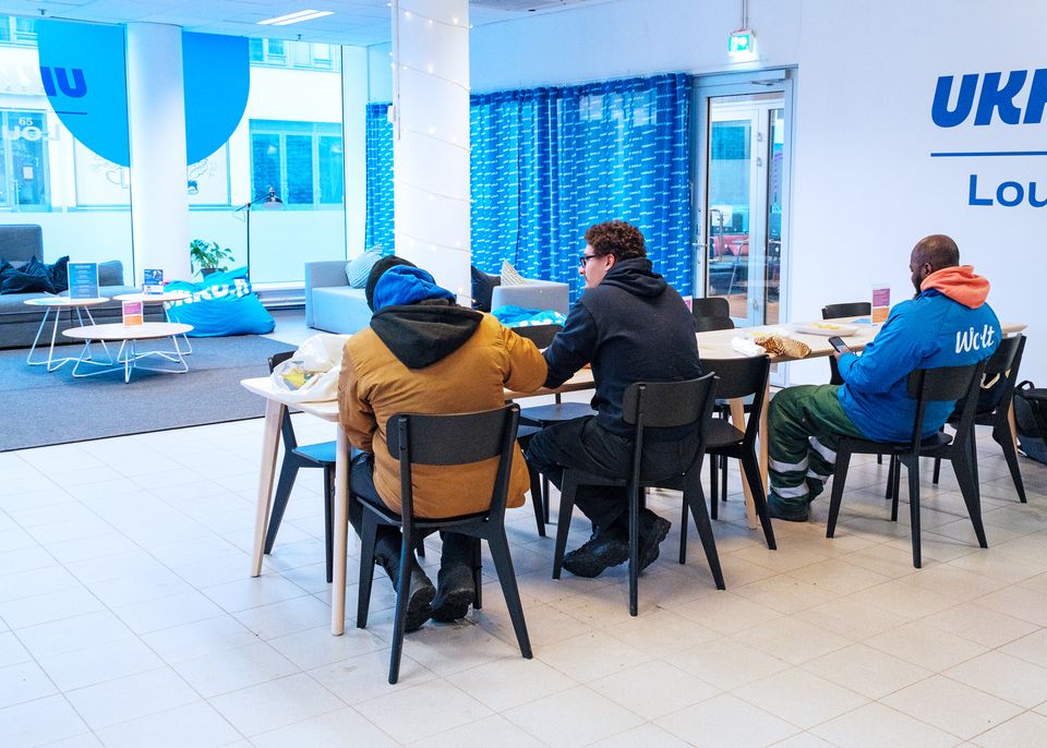 UKKO.fi avasi pienyrittäjille suunnatun työskentely- ja taukotilan ...