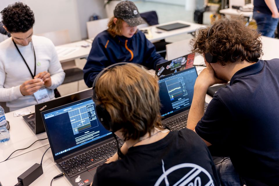 Demoskene talteen -hanke on käynnistynyt | Postimuseosäätiö sr