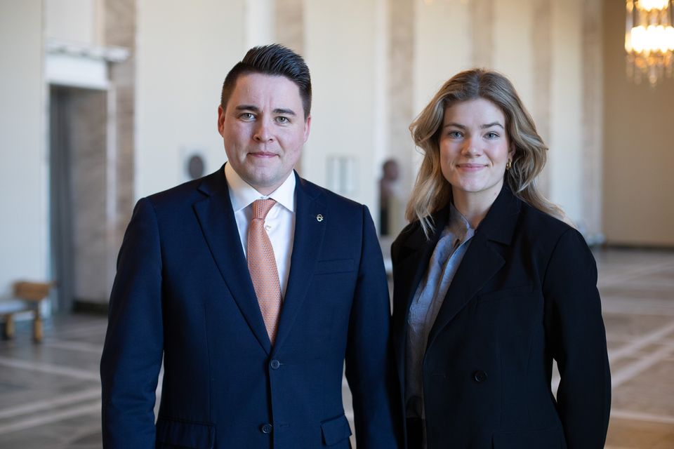 Ellen Bos on kansanedustaja Christoffer Ingon uusi avustaja | Suomen ...